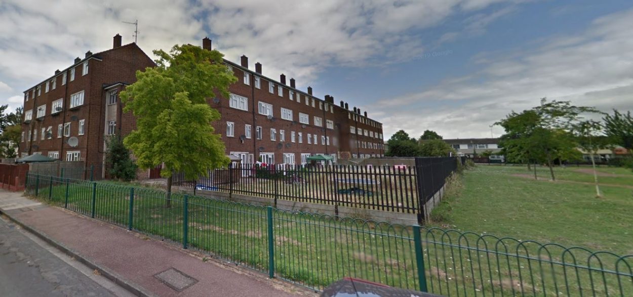 Redevelopment of 53 - 135 Roxwell Road – Part of the Thames View Estate ...